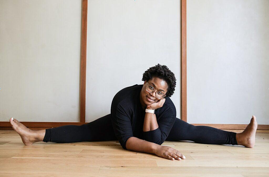 R&B Yoga Playground - MVEMNT